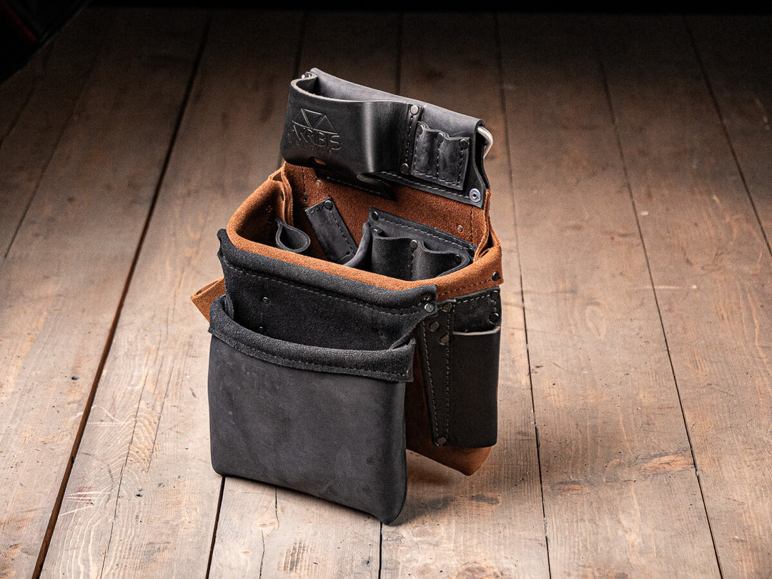 SLT-Max – Akribis Leather